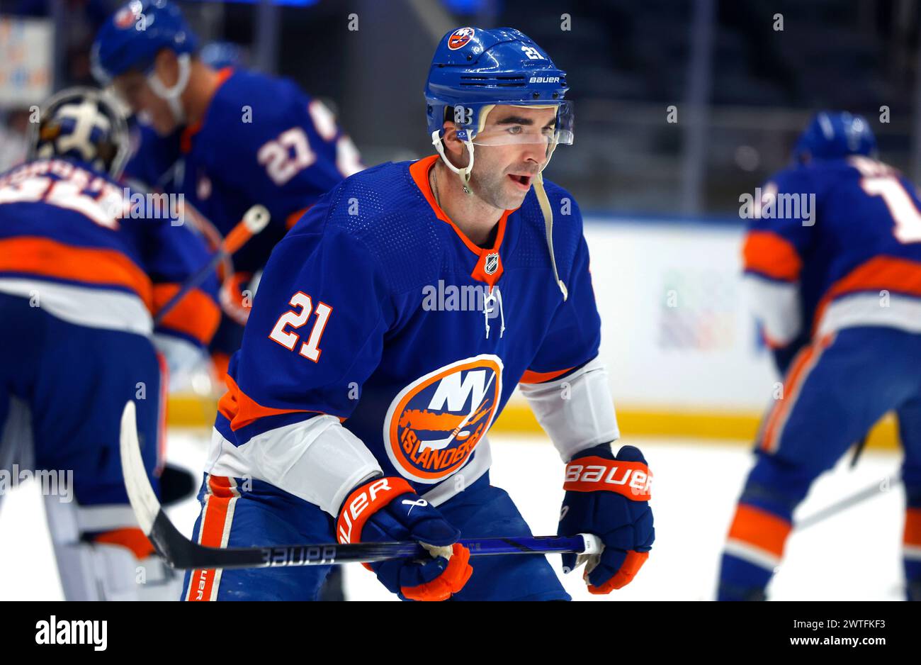 New York Islanders center Kyle Palmieri (21) during warm up before an ...