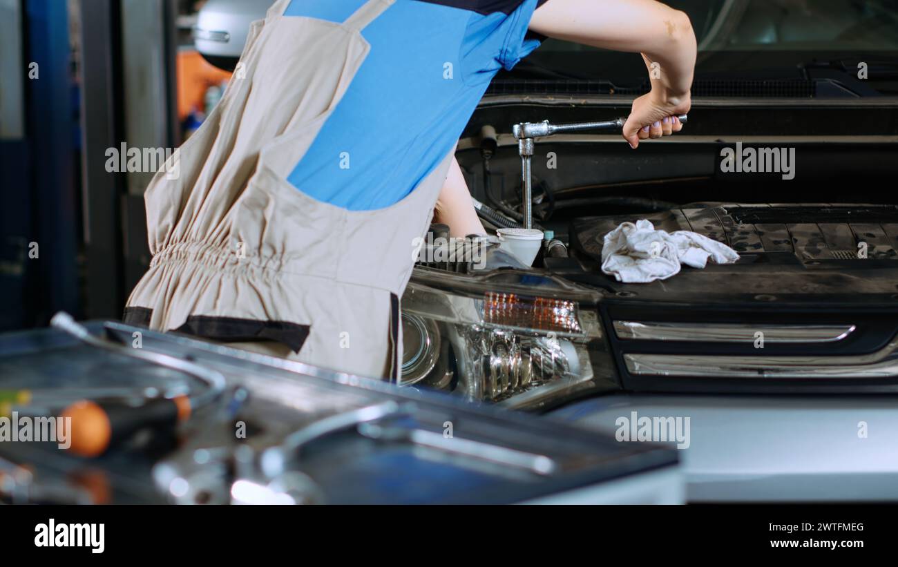 Close up mechanic removing bolts hi-res stock photography and images ...