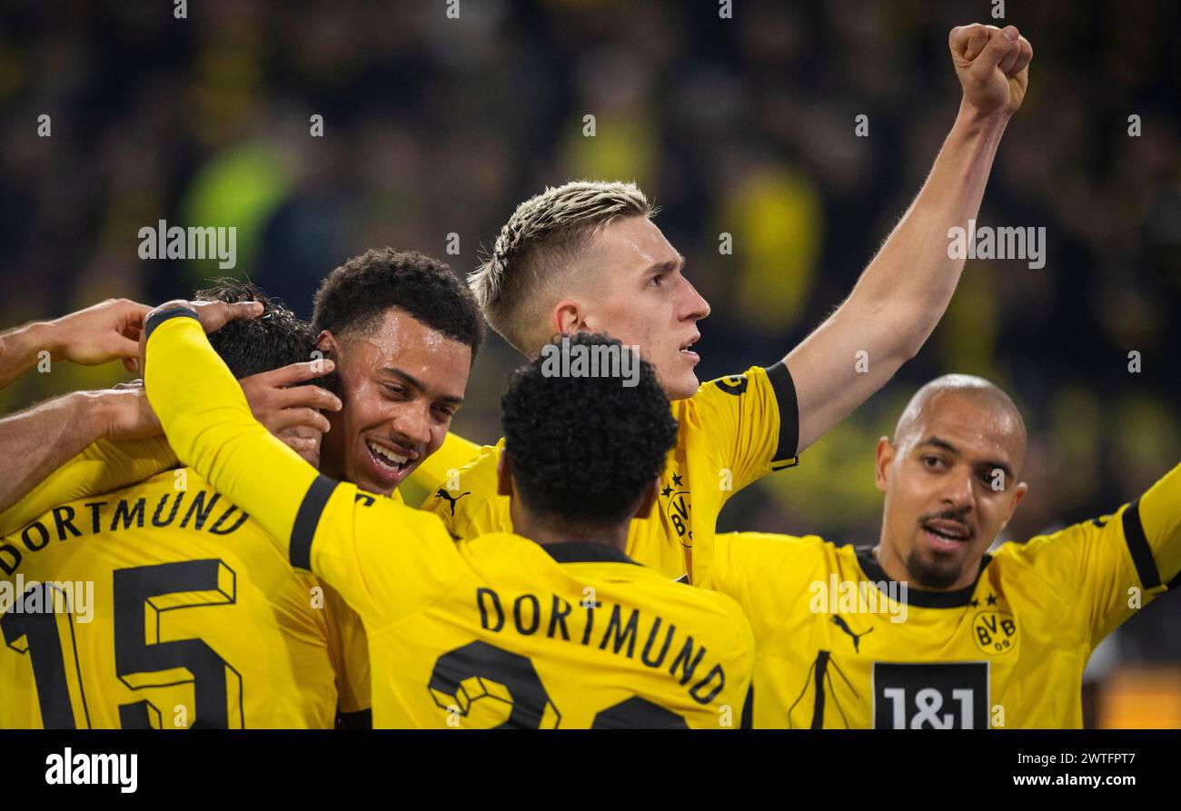 Dortmund, Germany. 17th Mar 2024. Torjubel: Mats Hummels (BVB), Felix ...