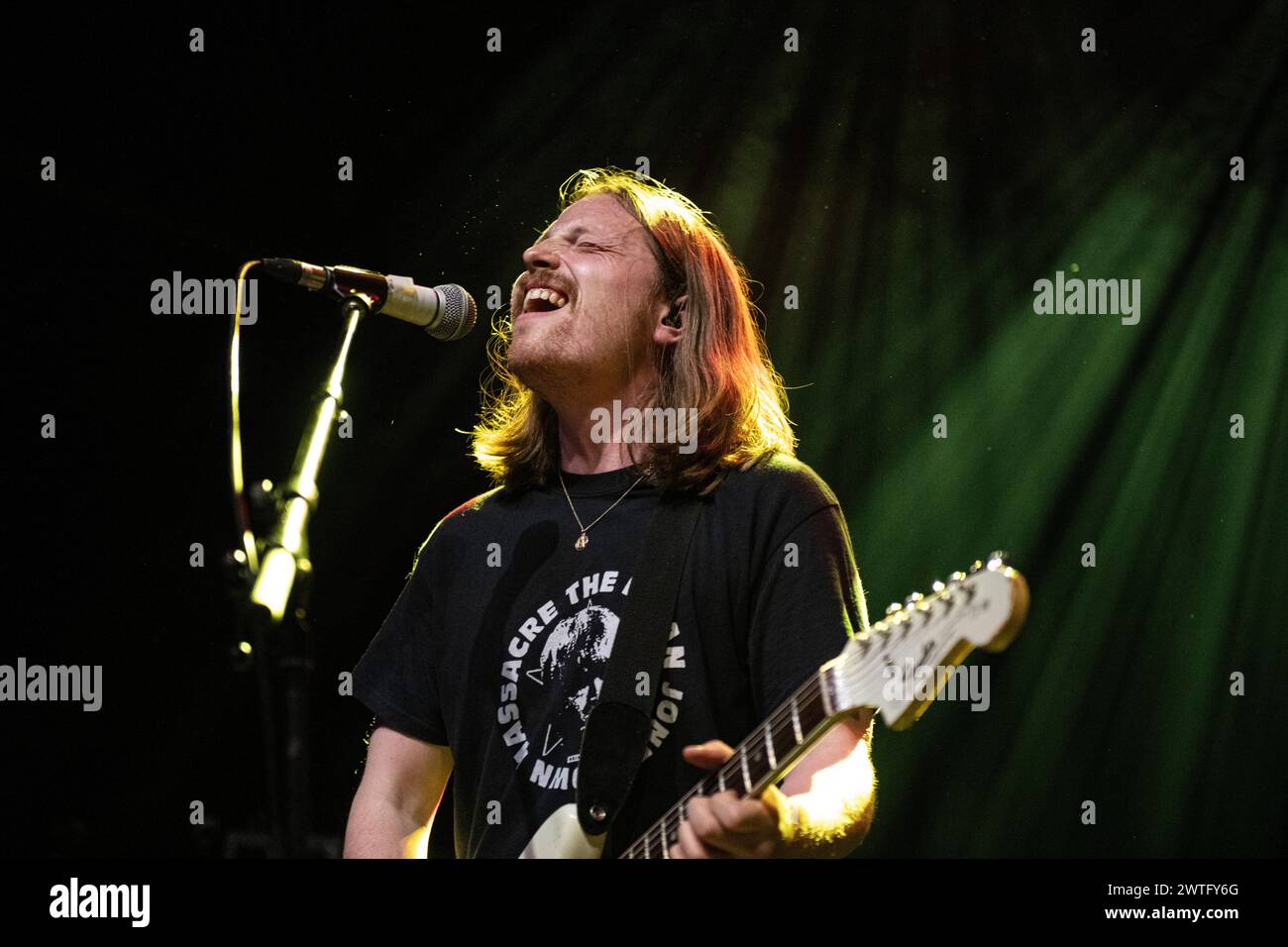 Adam singer hi-res stock photography and images - Alamy