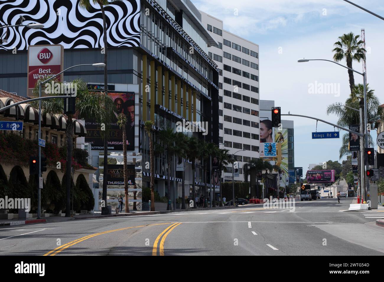Empty la streets hi-res stock photography and images - Alamy