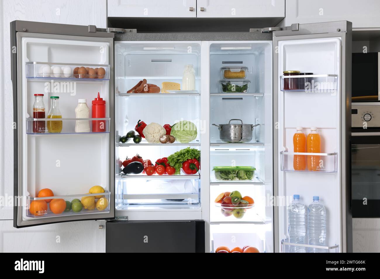 Open fridge with fruits hi-res stock photography and images - Alamy