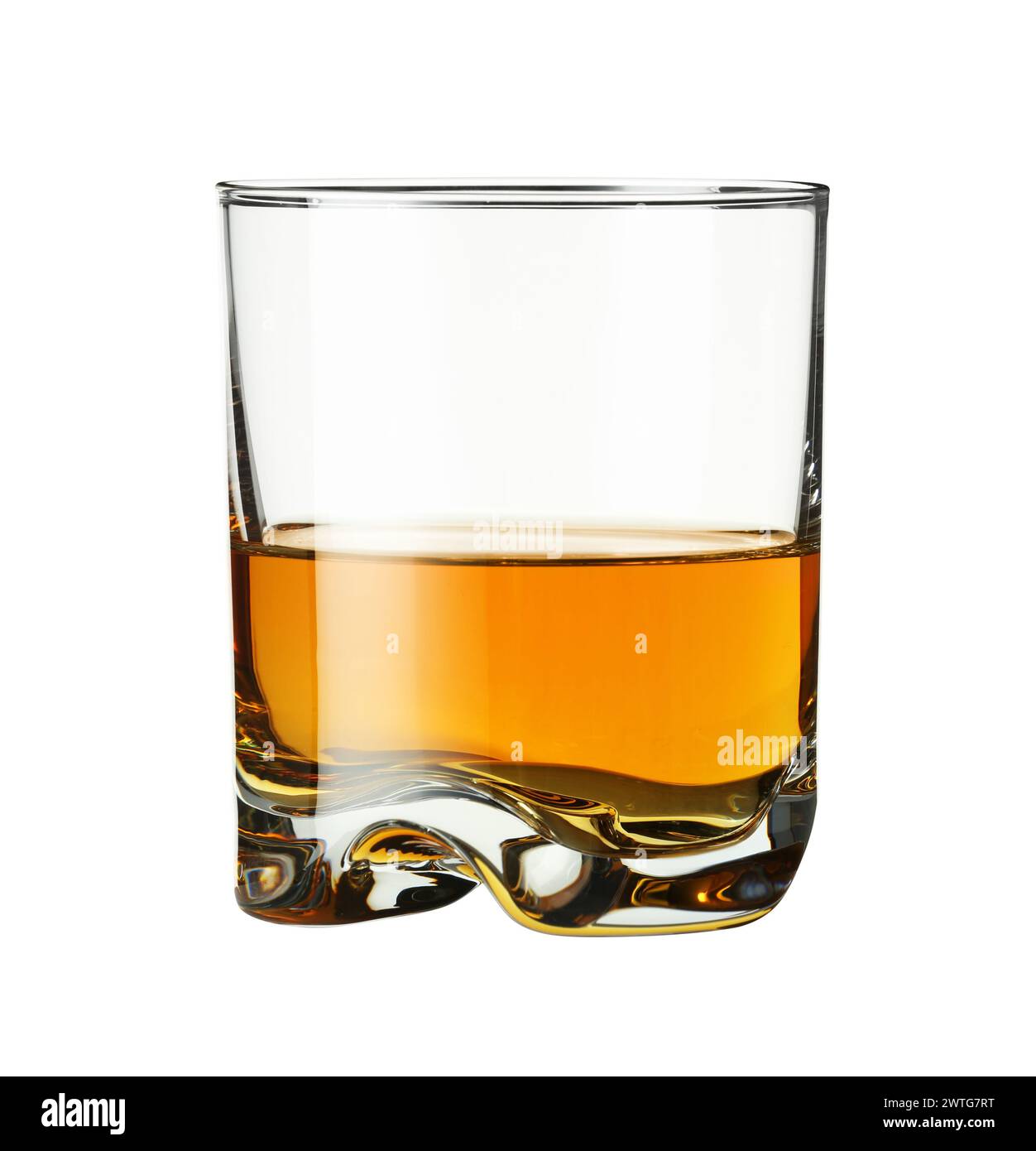 White alcoholic drink hi-res stock photography and images - Alamy