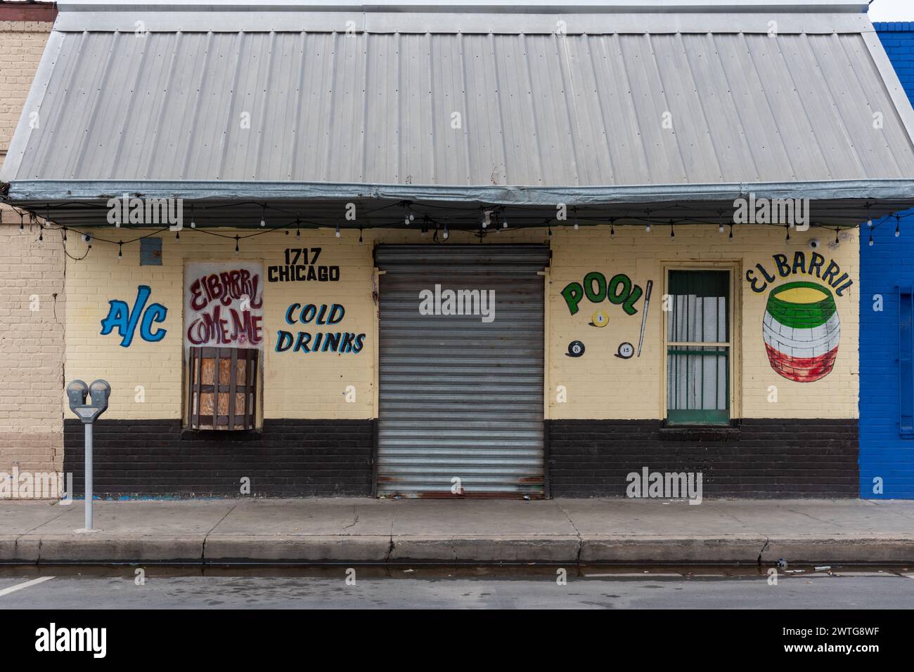 El Barrel, a shuttered small business, pool hall and bar, permanently ...