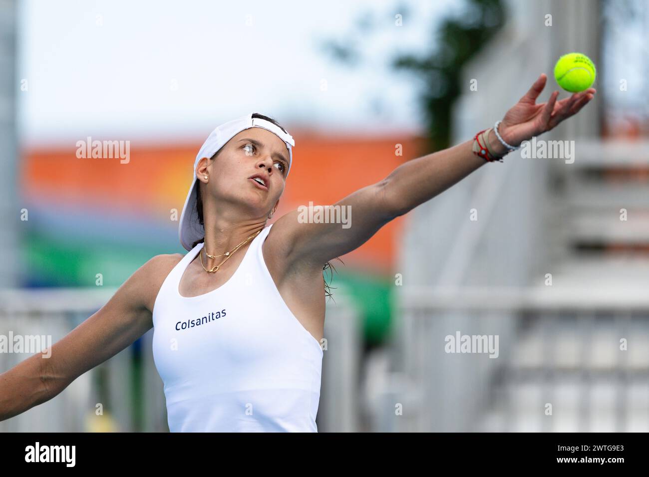 MIAMI GARDENS, FLORIDA - MARCH 17: Emiliana Arango of Colombia serves ...