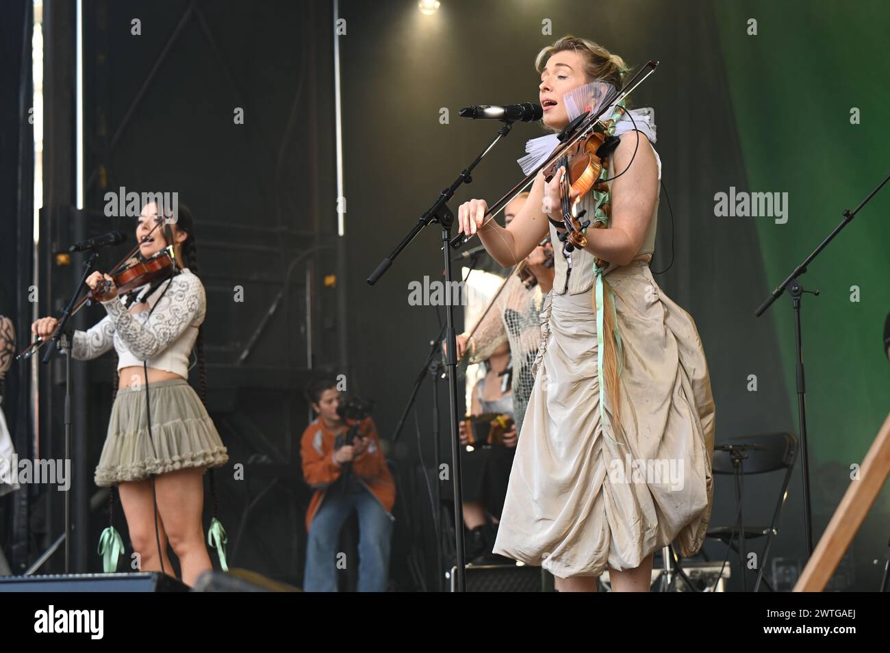 London, UK. 17th Mar, 2024. BIIRD preforms the Saint Patrick's Day 2024 ...
