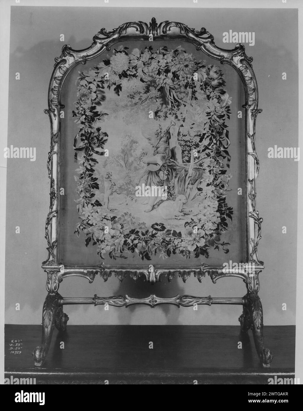 Almina countess of carnarvon Black and White Stock Photos & Images - Alamy