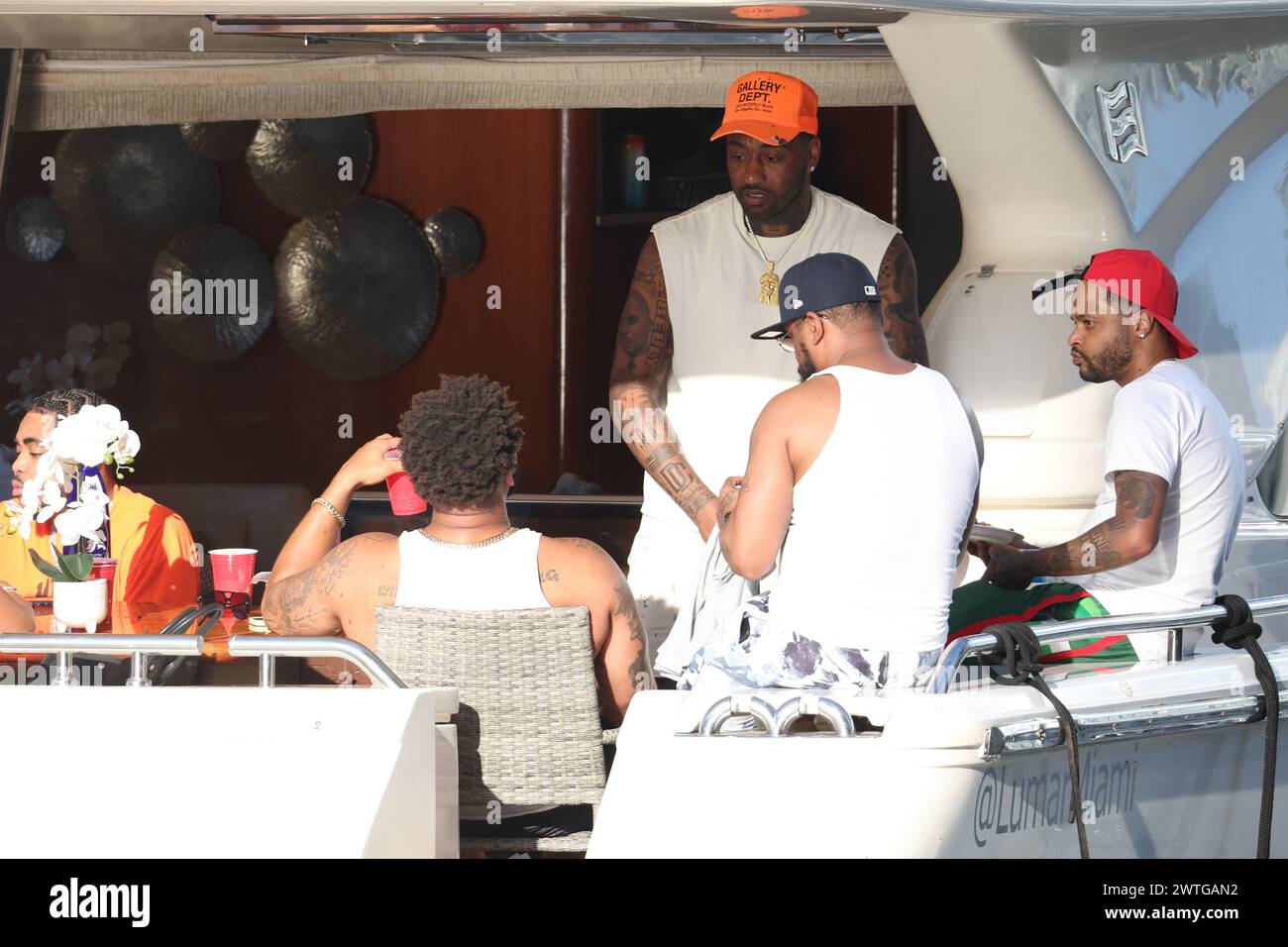 John wall (nba player) hi-res stock photography and images - Alamy