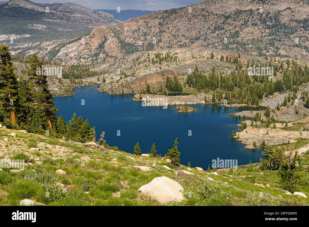 Lake Lois in Desolation Wilderness California Stock Photo - Alamy