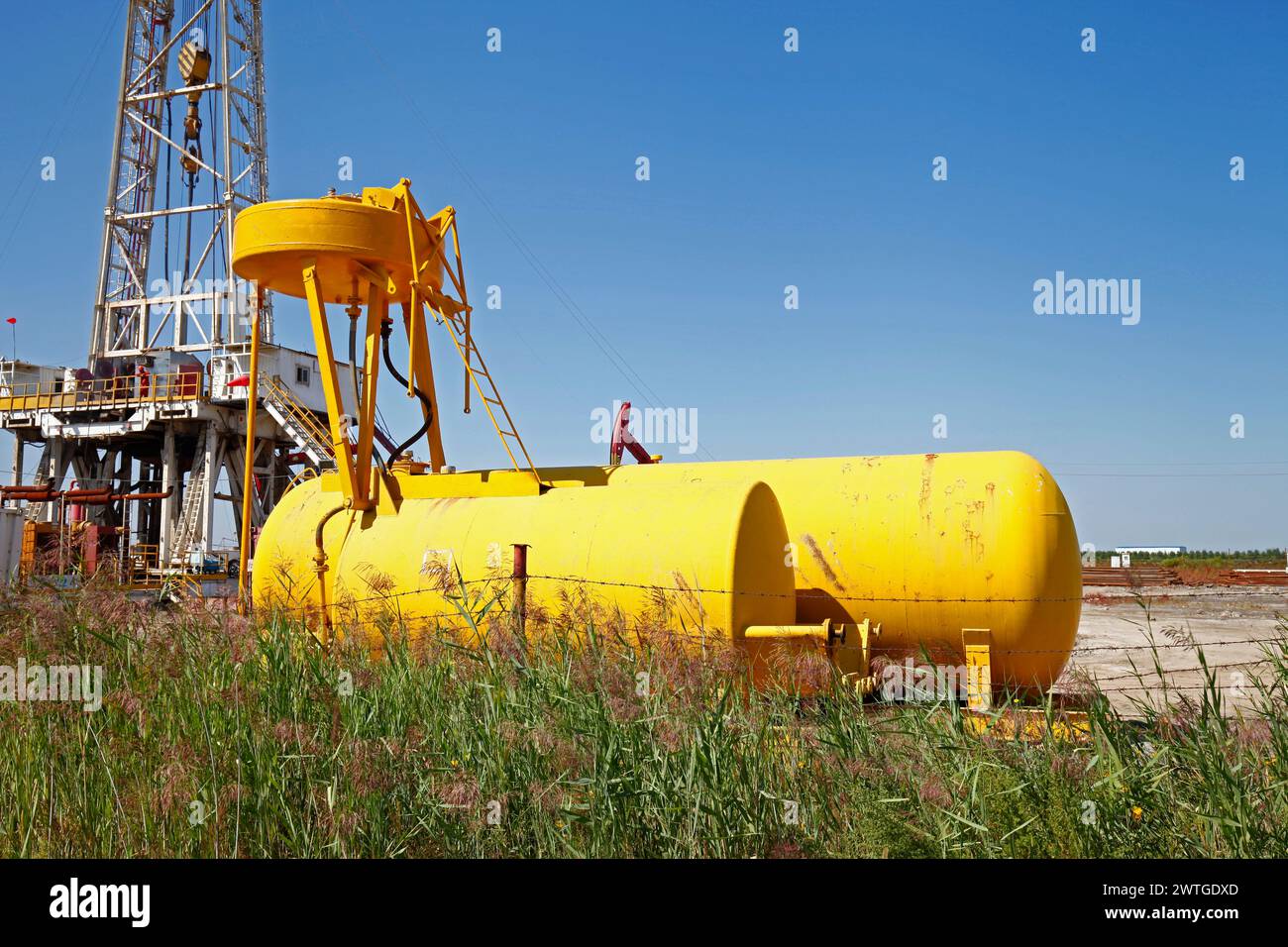The oil tank Stock Photo - Alamy