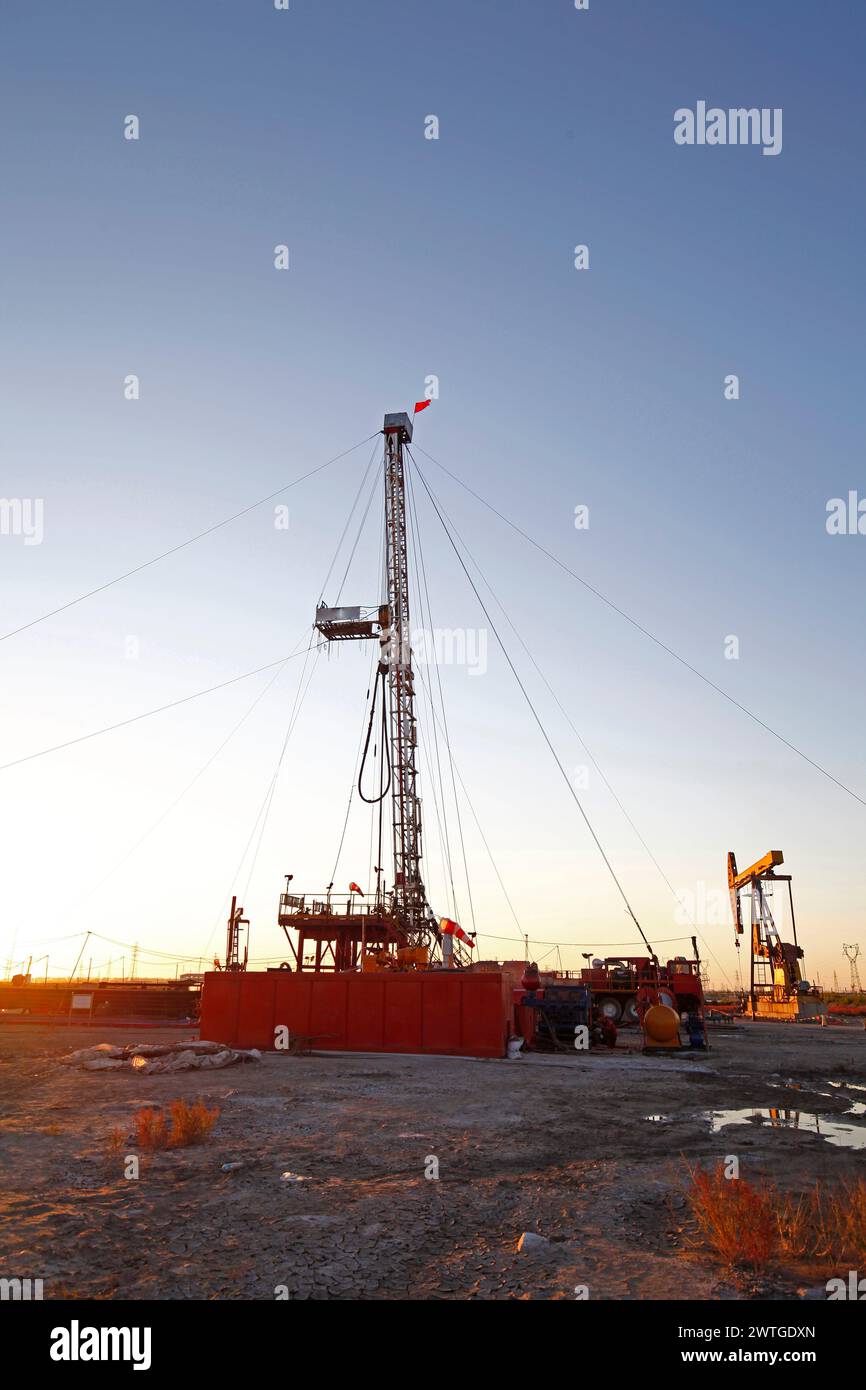 Oil drilling equipment Stock Photo - Alamy