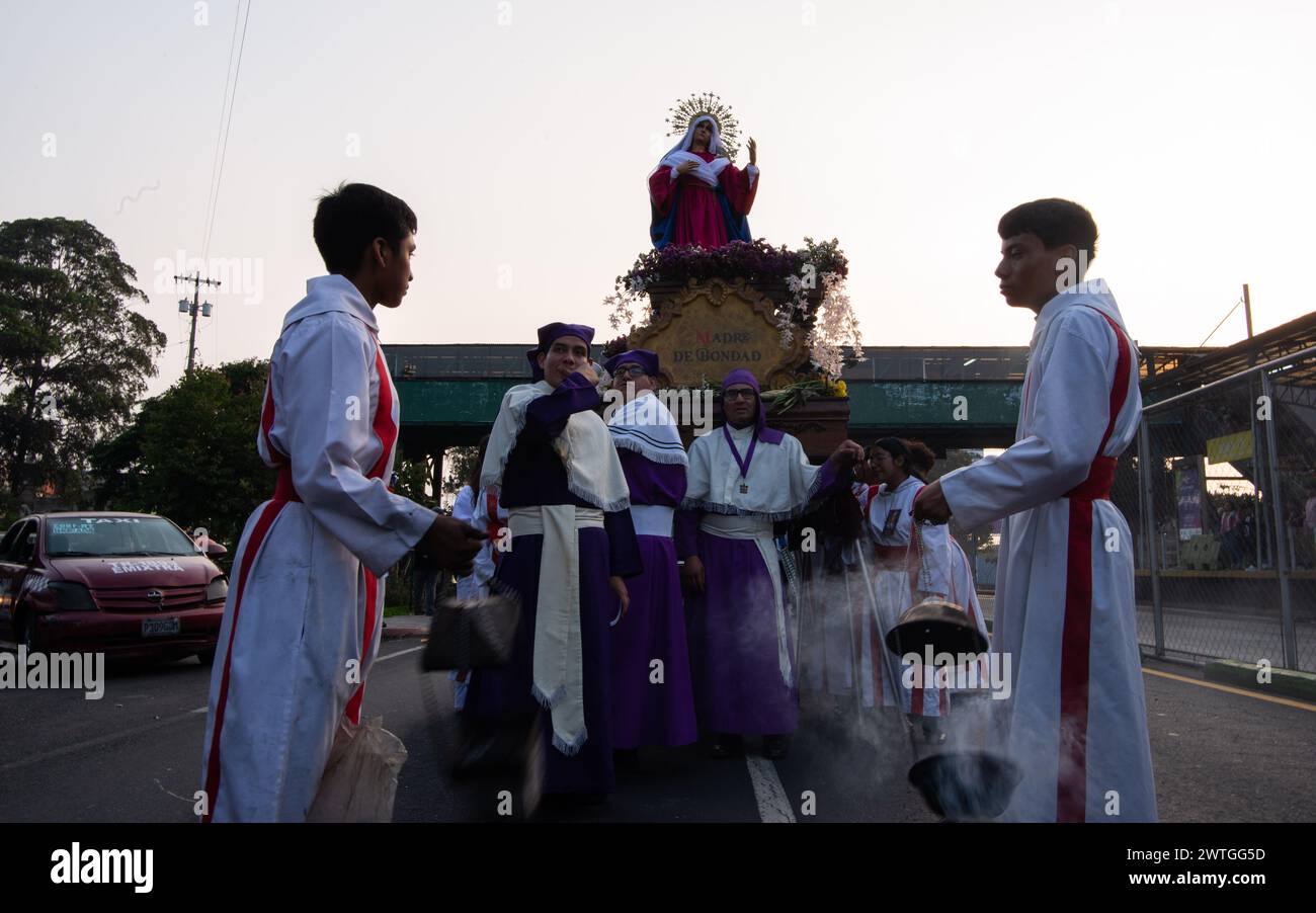 Divina jesus hi-res stock photography and images - Alamy