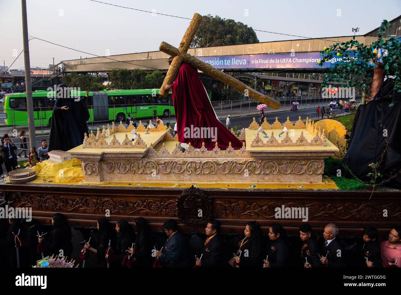 Divina jesus hi-res stock photography and images - Alamy