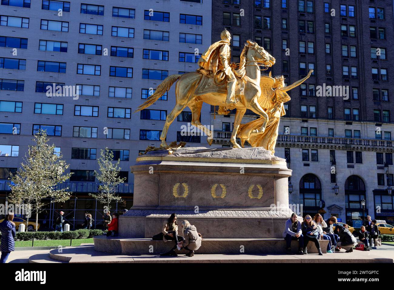 William Tecumseh Sherman memorial at Grand Army Plaza, Manhattan, Gold ...