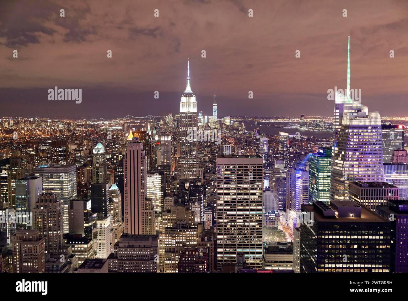 Viewing terrace of the Rockefeller Center, The skyline of a big city ...
