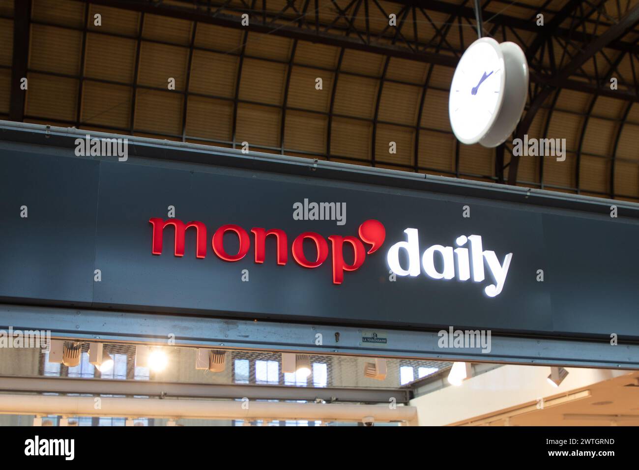 Bordeaux , France - 03 12 2024 : Monoprix Monop'daily logo brand and ...