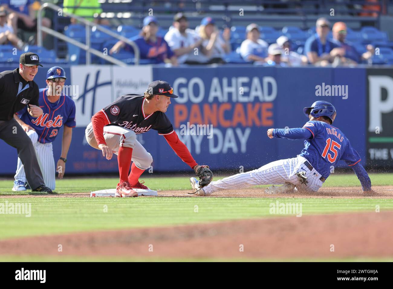 Rhylan thomas hi-res stock photography and images - Alamy