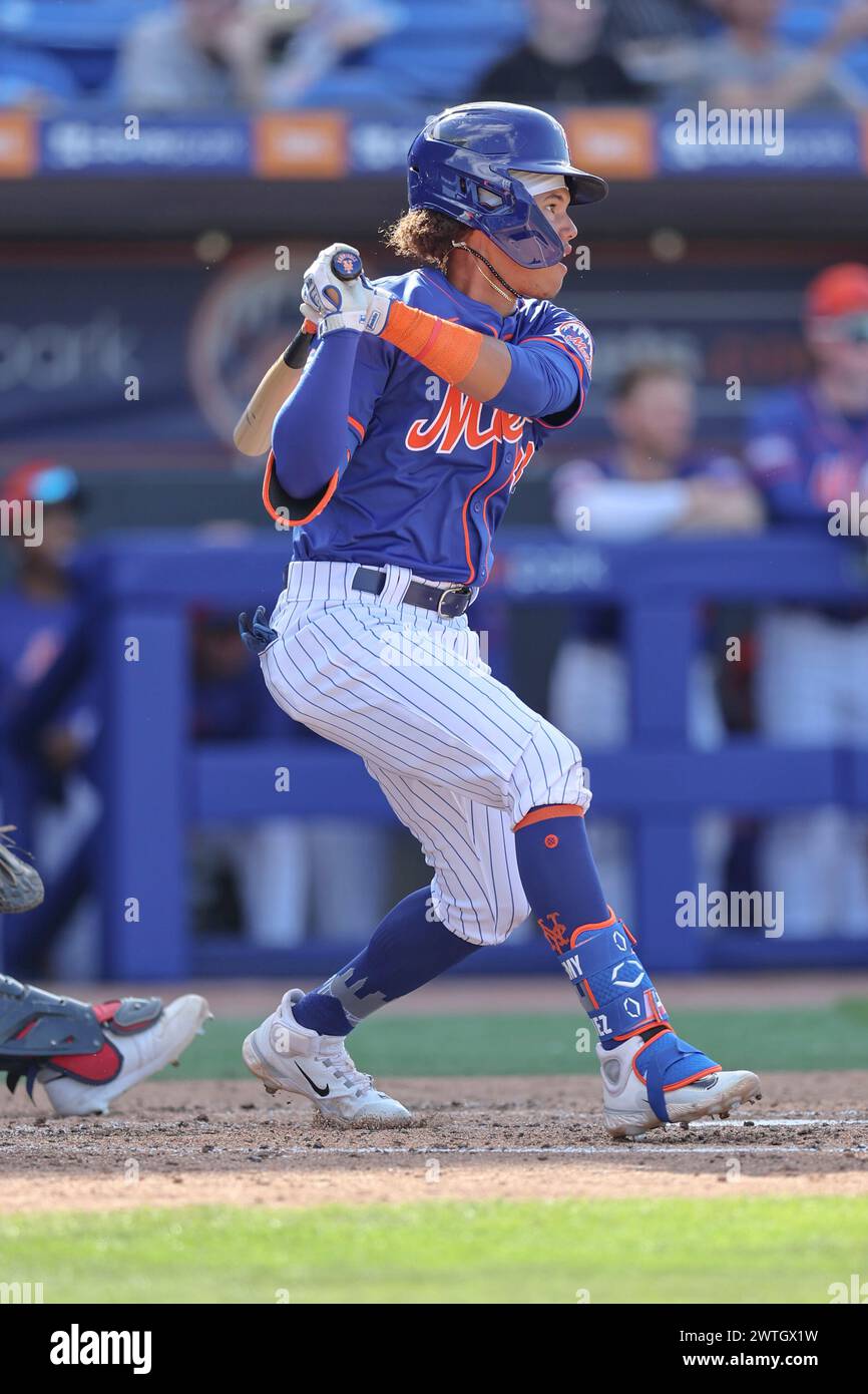 Port St Lucie, FL: New York Mets shortstop Jeremy Rodriguez (83 ...