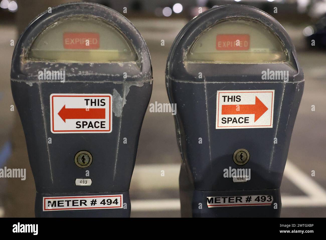 Expired meter hi-res stock photography and images - Alamy