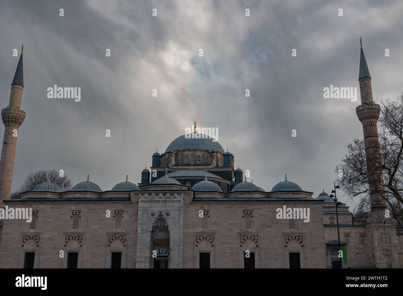 Beyazit camii hi-res stock photography and images - Alamy