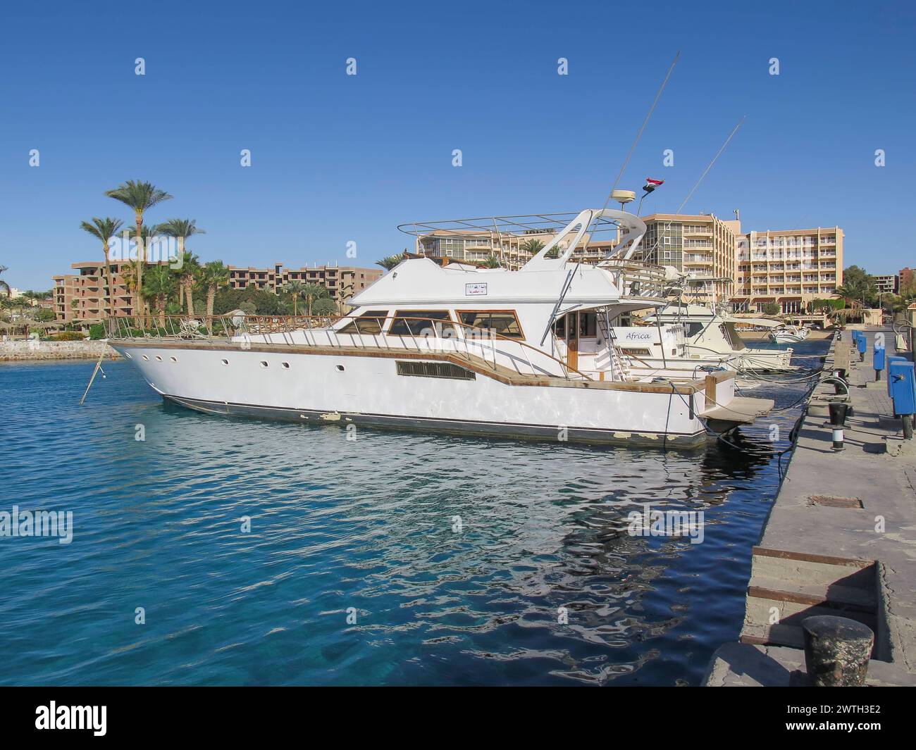 Ausflugsboot, Marina am Marriott Beach Resort, Hurghada, Ägypten *** Excursion boat, marina at ...