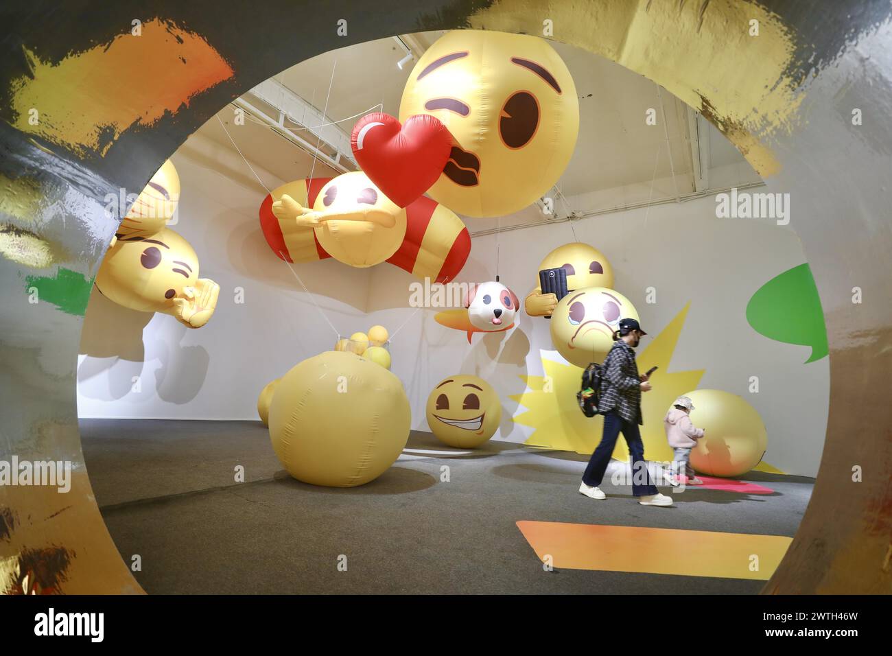 The Emoji Social Theme Art Exhibition opens for the public in Beijing ...