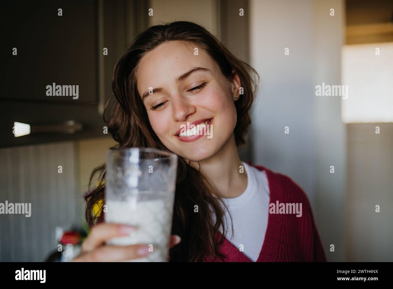 Benefits of drinking water hi-res stock photography and images - Alamy