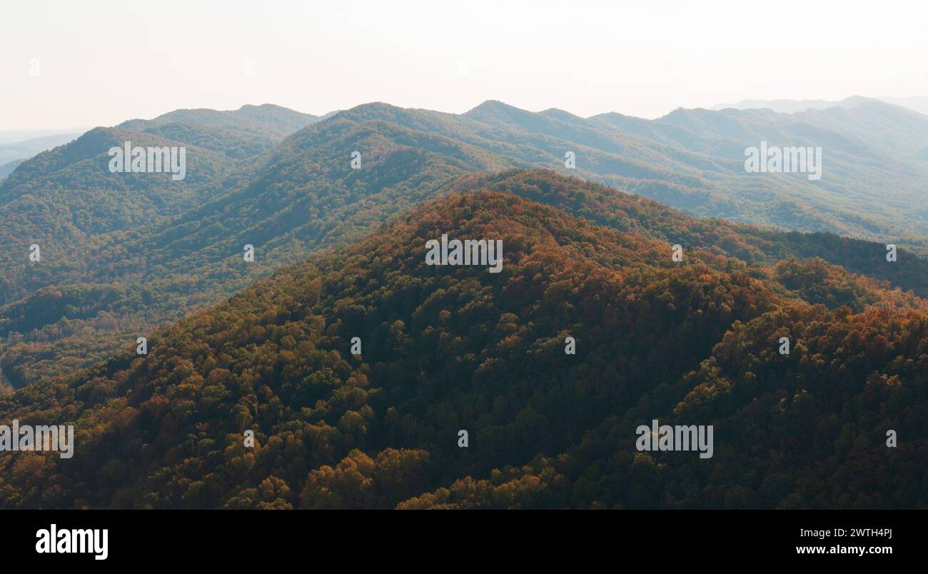 Hazy Morning at the Pinnacle Overlook, Cumberland Gap National ...