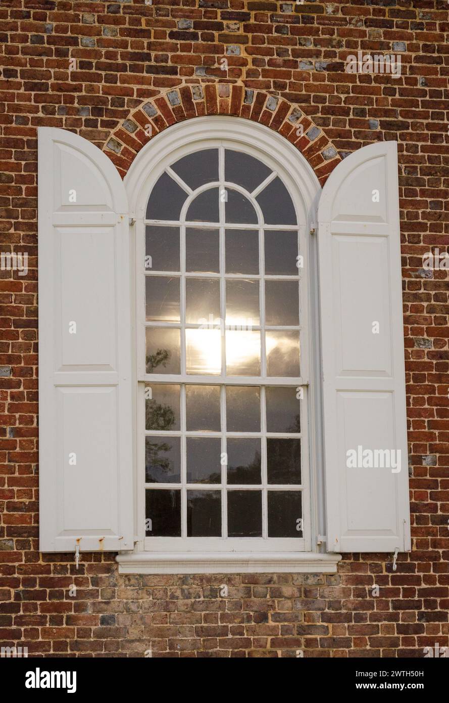 The “Historic Triangle” Historical Colonial Williamsburg in Virginia ...