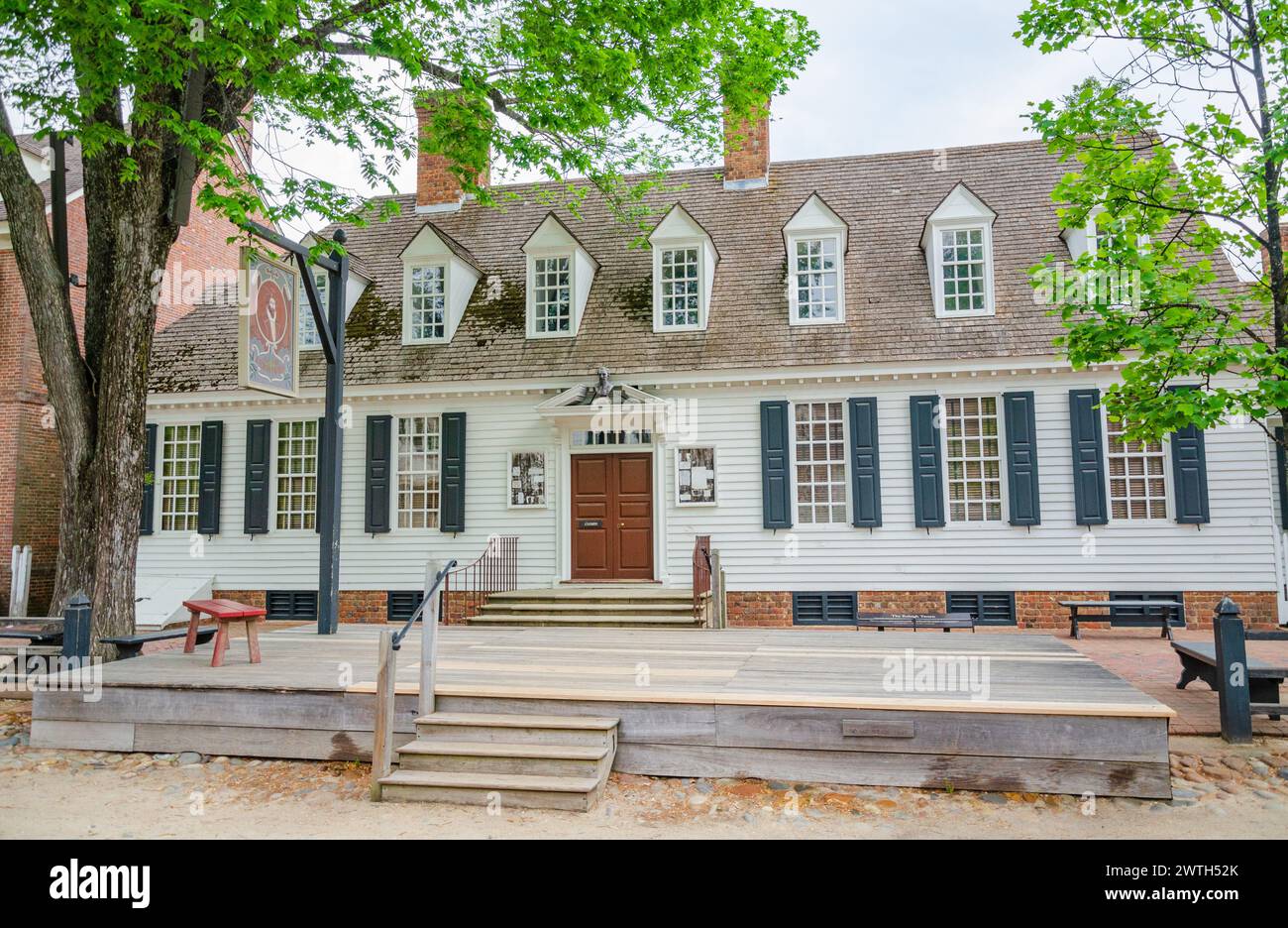 The “Historic Triangle” Historical Colonial Williamsburg in Virginia ...