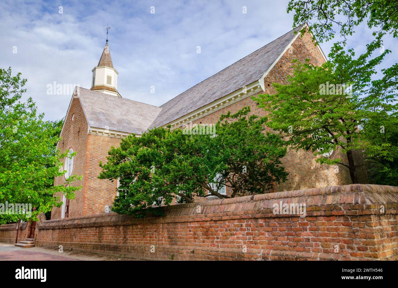 The “Historic Triangle” Historical Colonial Williamsburg in Virginia ...