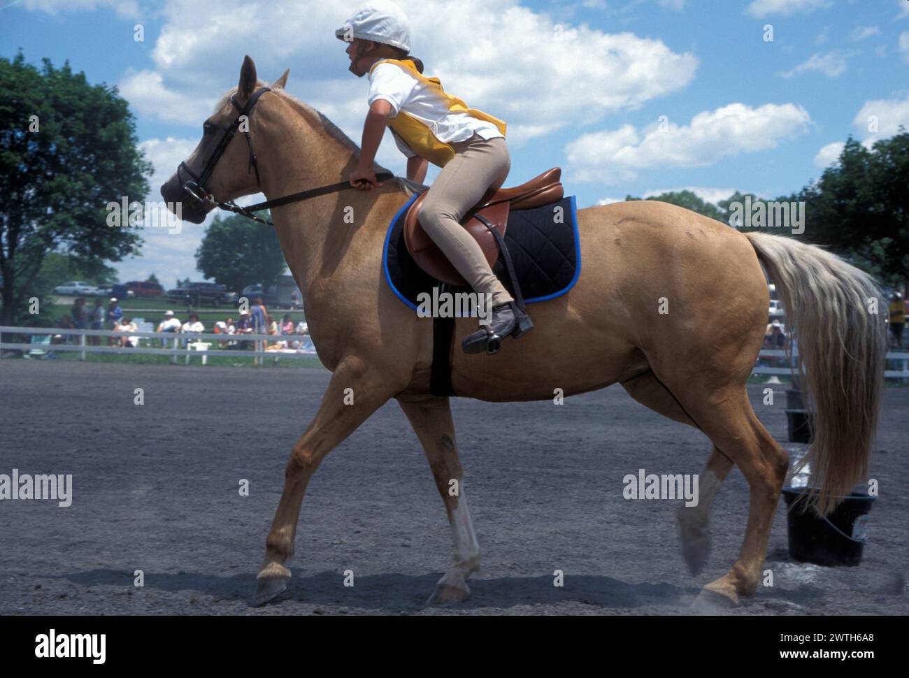 Pony club games hi-res stock photography and images - Alamy