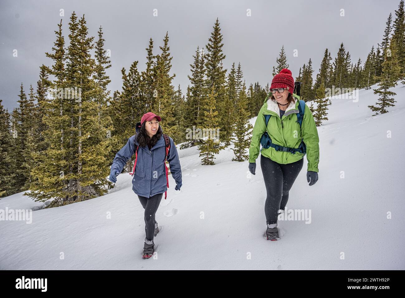Early spring colorado hiking hi-res stock photography and images - Alamy