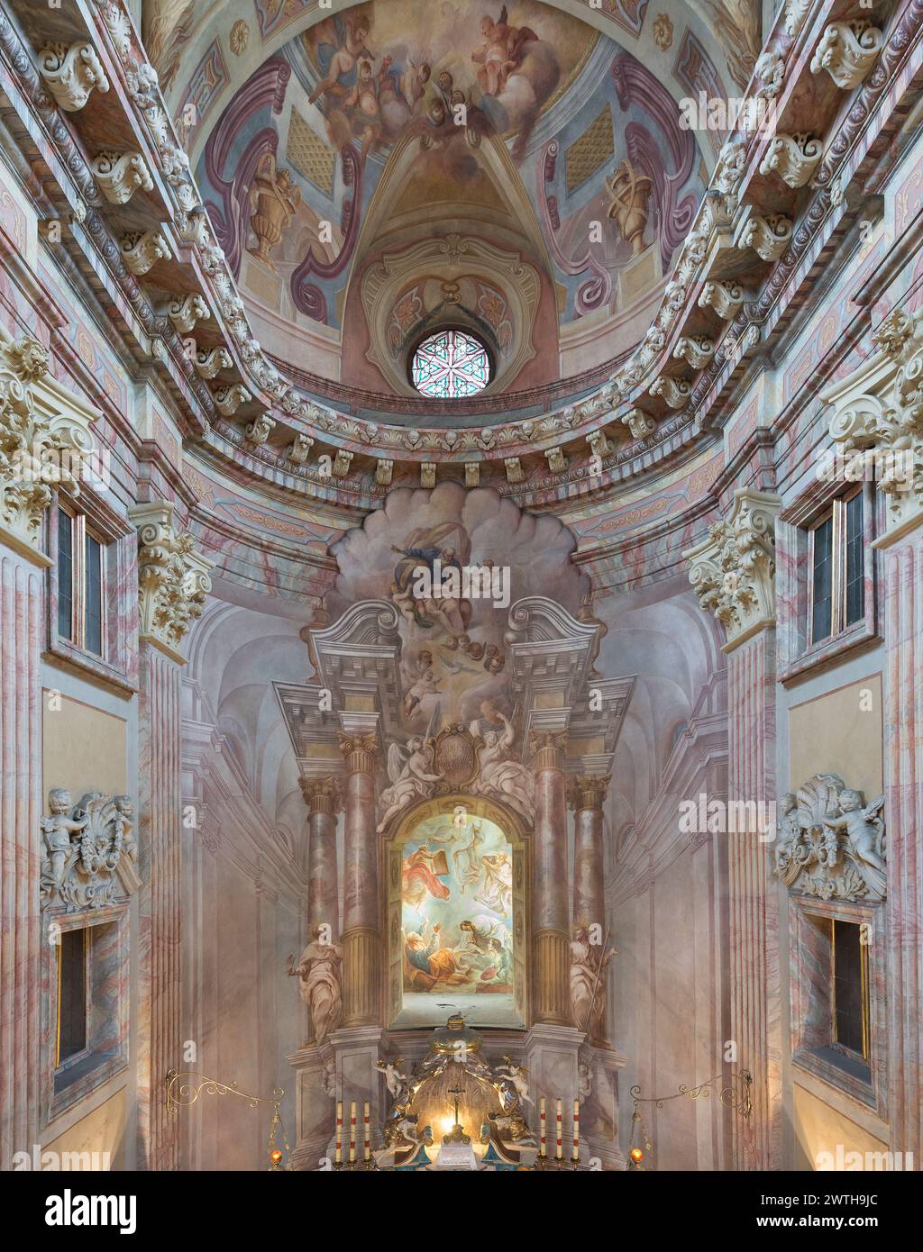 Transfiguration roman catholic hi-res stock photography and images - Alamy