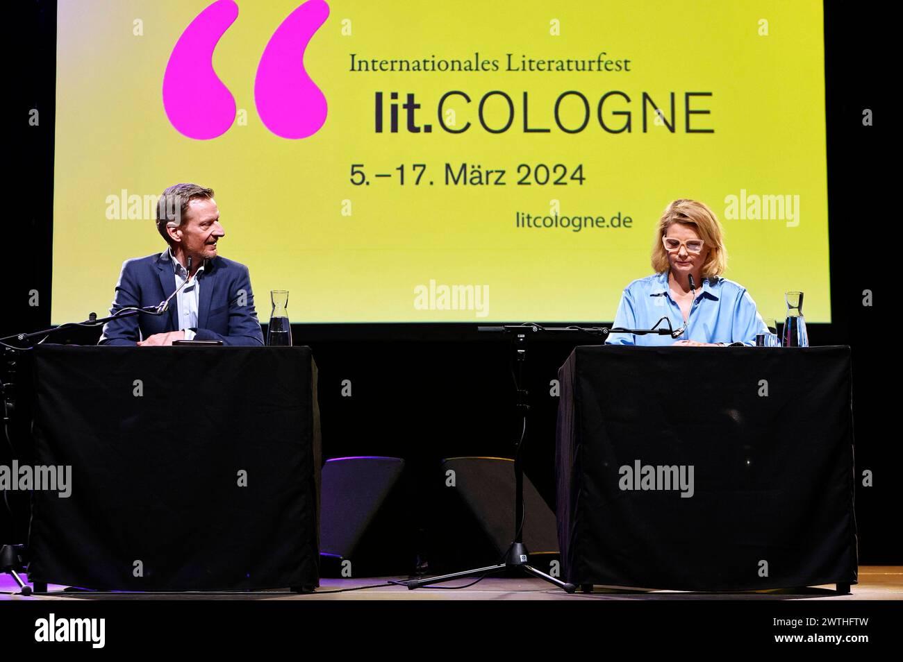 Michael Kessler und Annette Frier bei der lit.Cologne 2024 ...