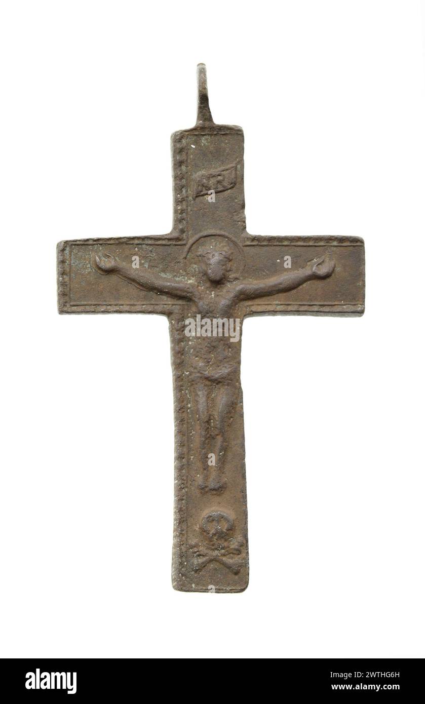 Altar with crucifix Cut Out Stock Images & Pictures - Alamy