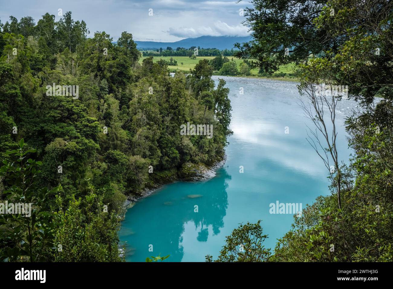 The Hokitika River where it leaves the Hokitika Gorge, South Island ...