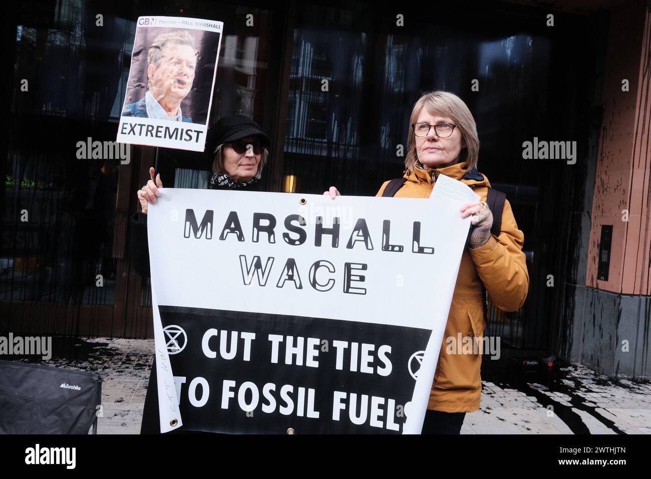 RECORD DATE NOT STATED Climate Protest: extinction rebellion targets ...