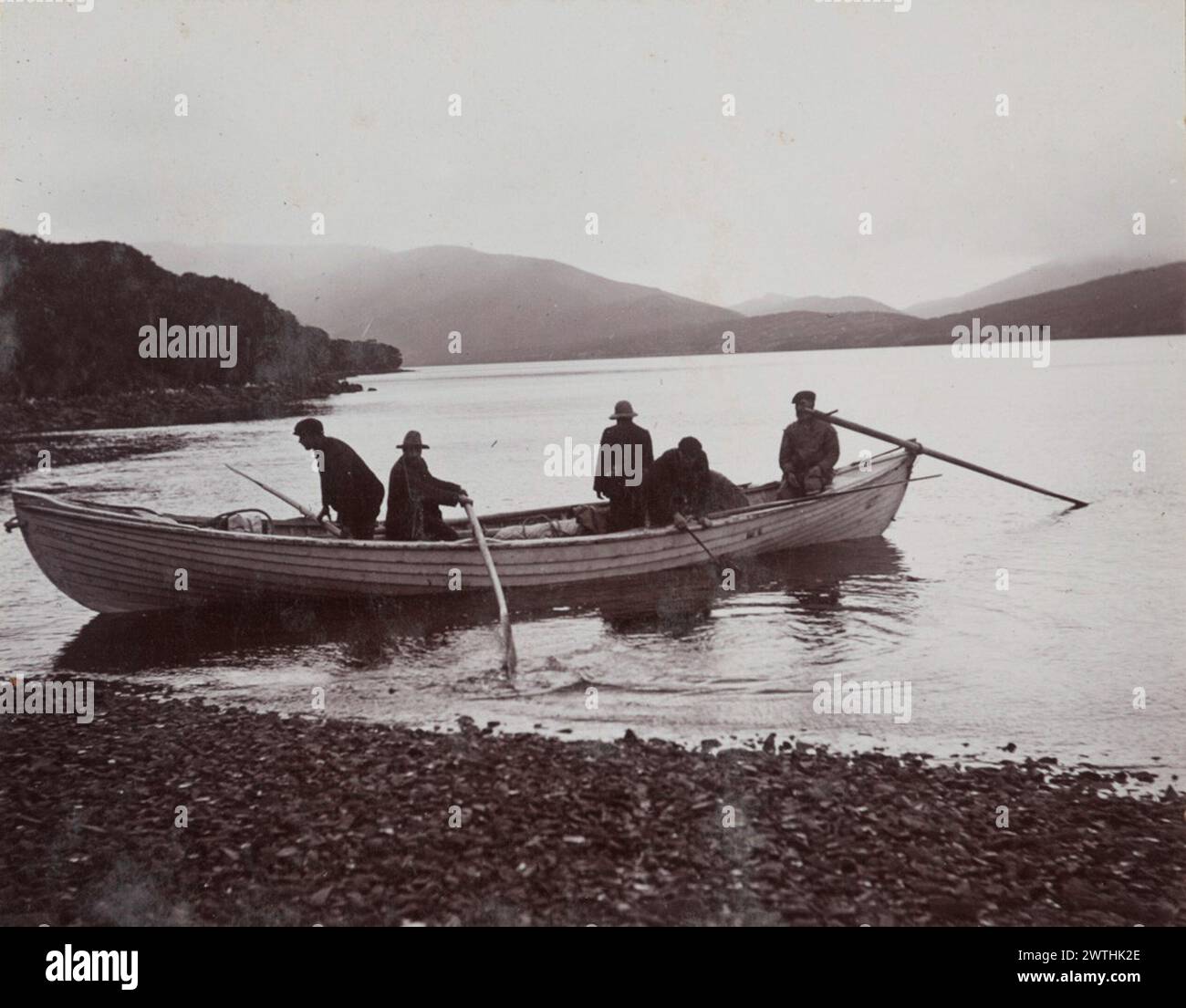 Whaleboat crew hi-res stock photography and images - Alamy