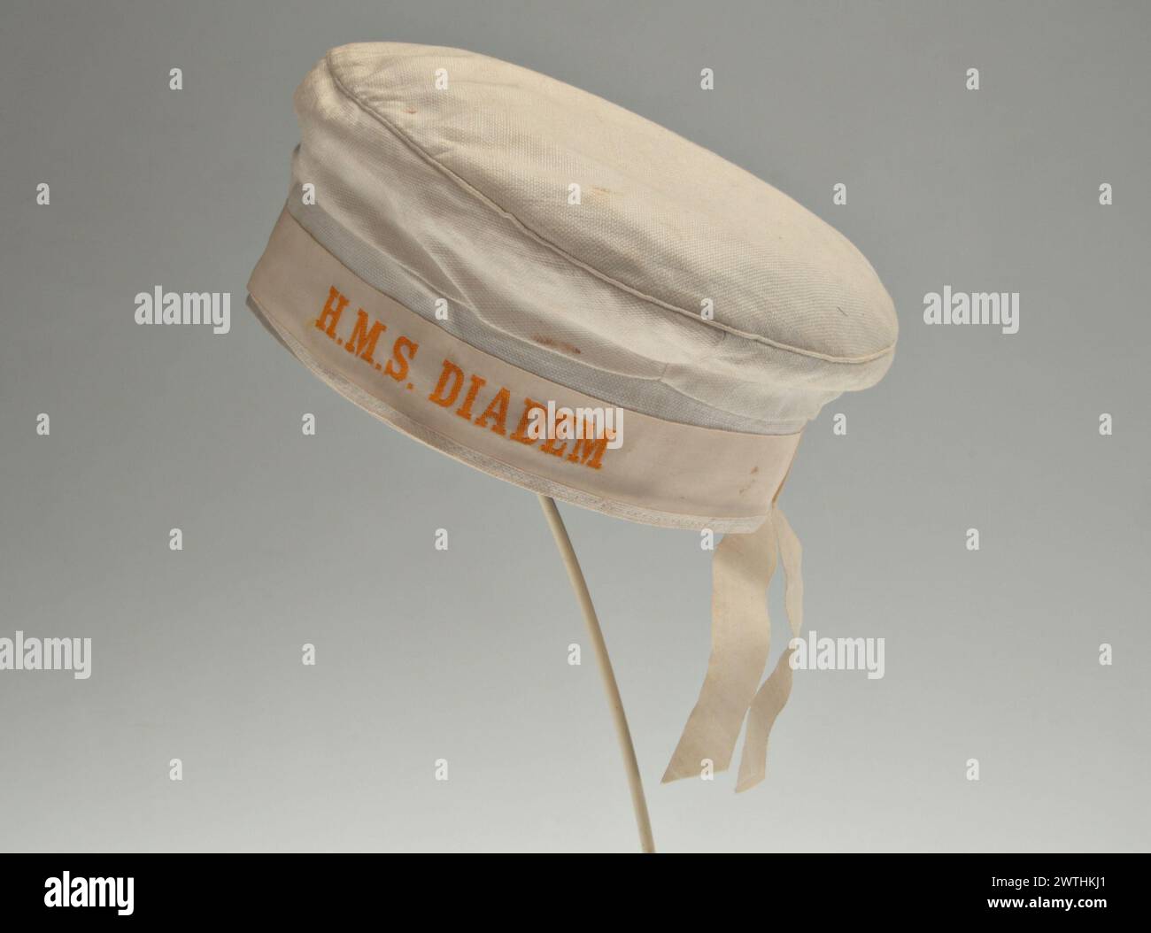 Sailor cap - Colonial Hat Colonial Hat Stock Photo - Alamy