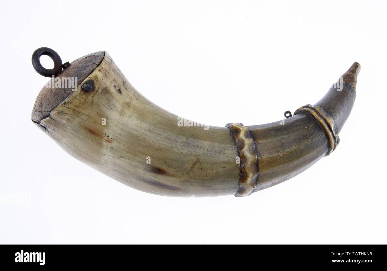 Powder horn Stock Photo - Alamy