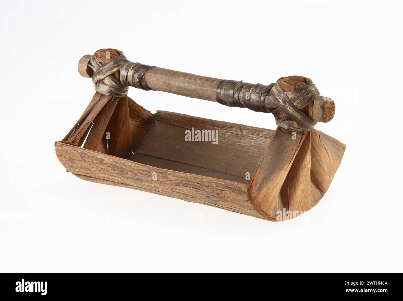 Canoe bailer Stock Photo - Alamy