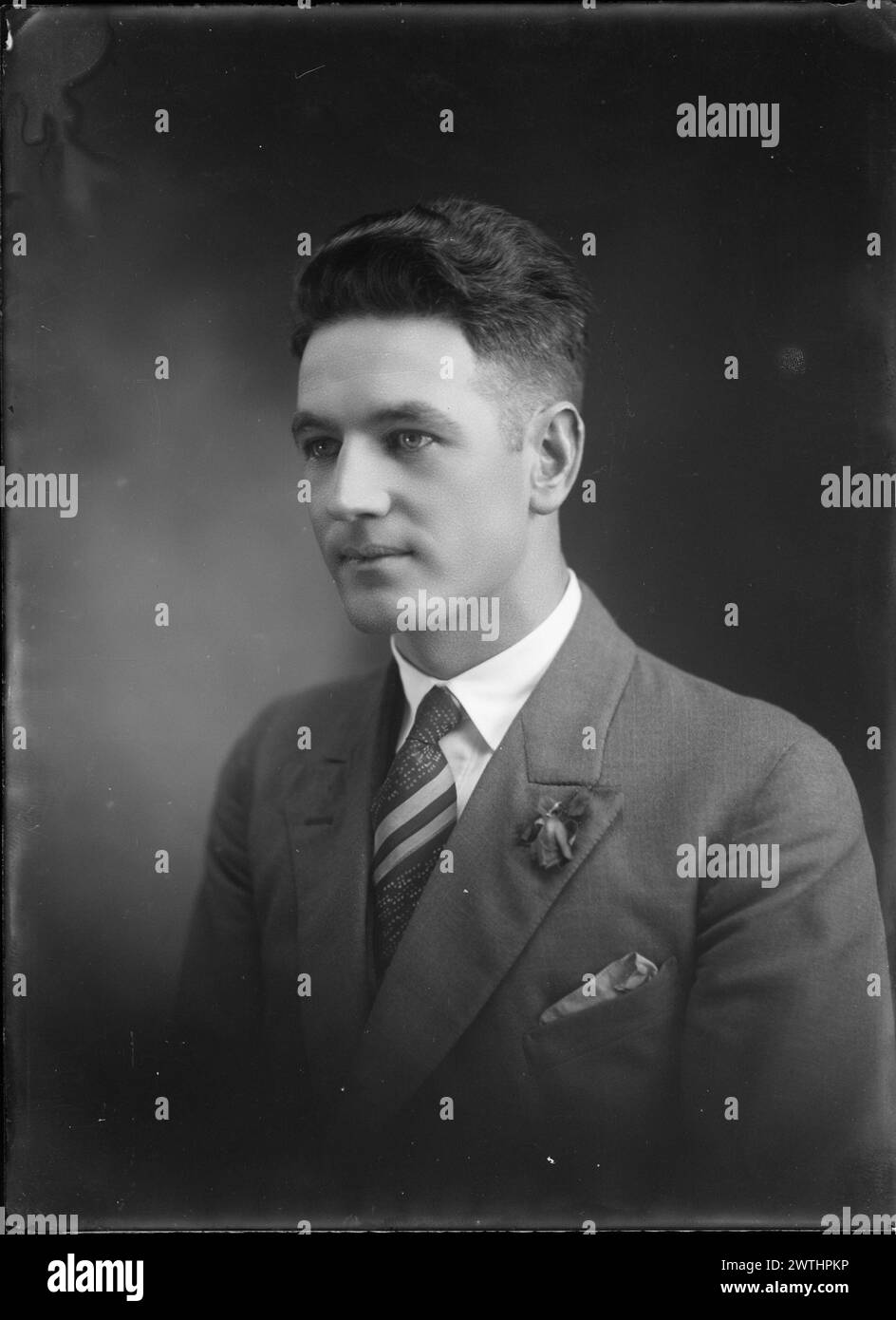 Mr Woolcott, 40 Rolleston St, Extra 6x8 studio portraits, portraits ...