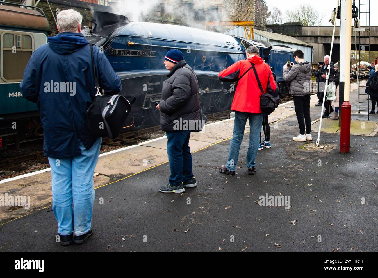 Rail enthusiasts admiring locomotive "Sir Nigel Gresley" Legends of ...