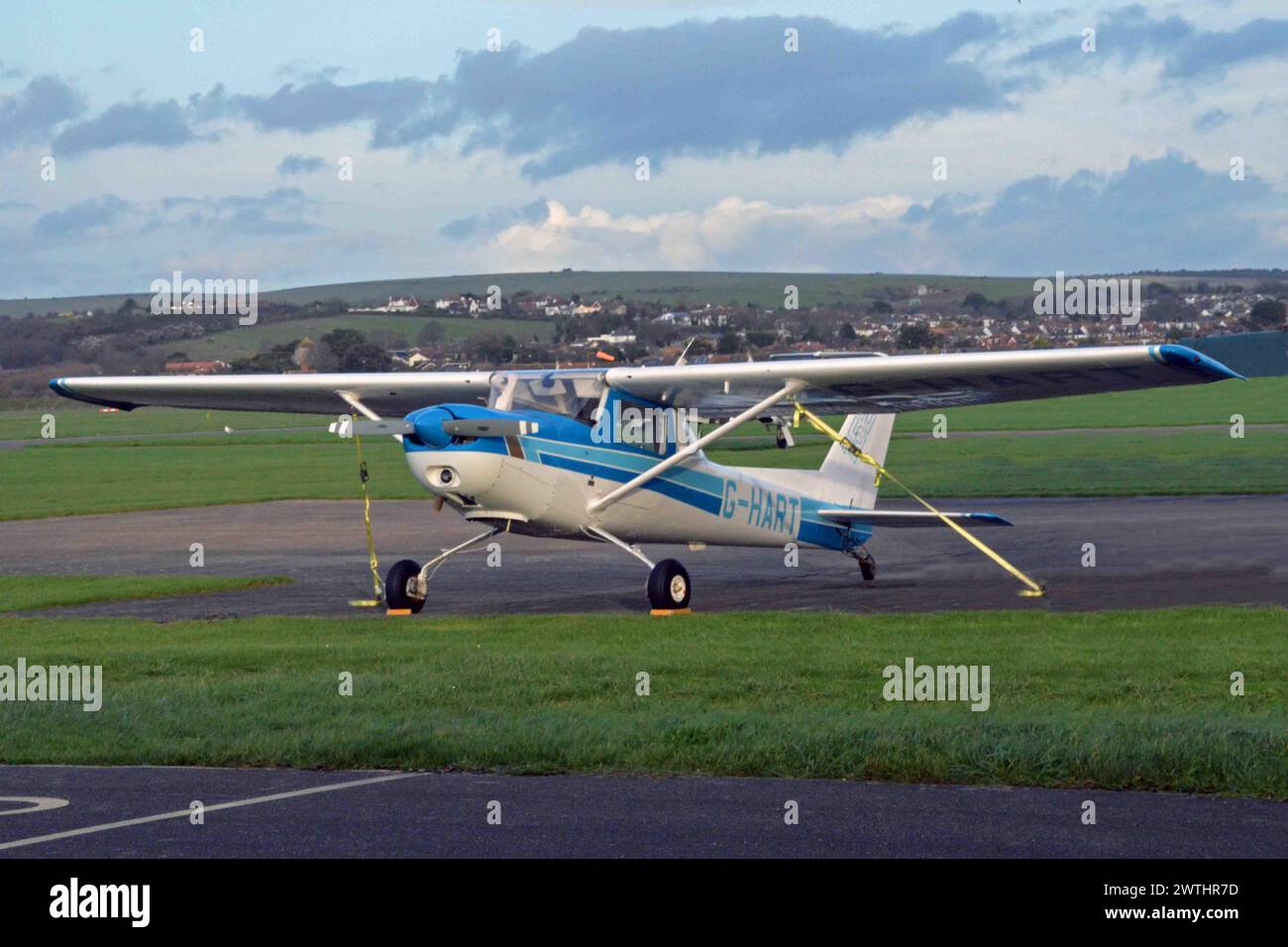England, West Sussex, Shoreham: G-HART Cessna 152 (c/n 79734 Stock ...
