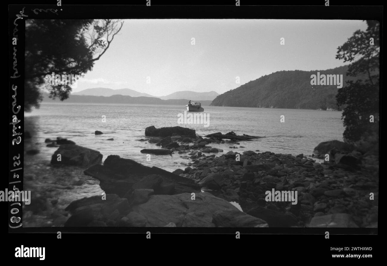 Ship end Black and White Stock Photos & Images - Alamy