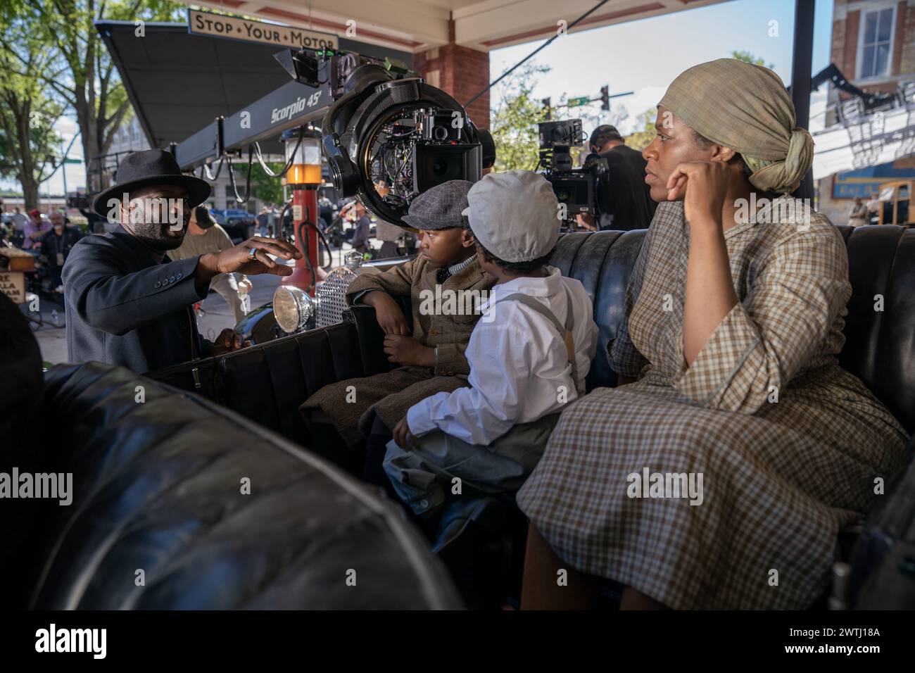 Blitz bazawule fantasia hi-res stock photography and images - Alamy