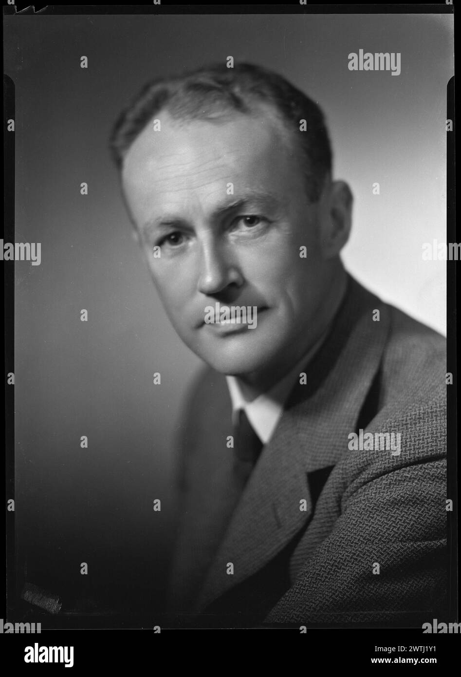 Dr ? Sutherland black-and-white negatives, studio portraits, gelatin ...