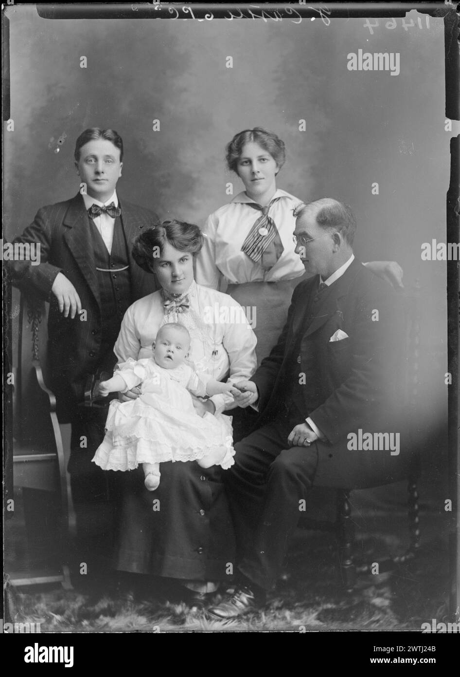 G Castle 6 PC studio portraits, portraits, black-and-white negatives ...