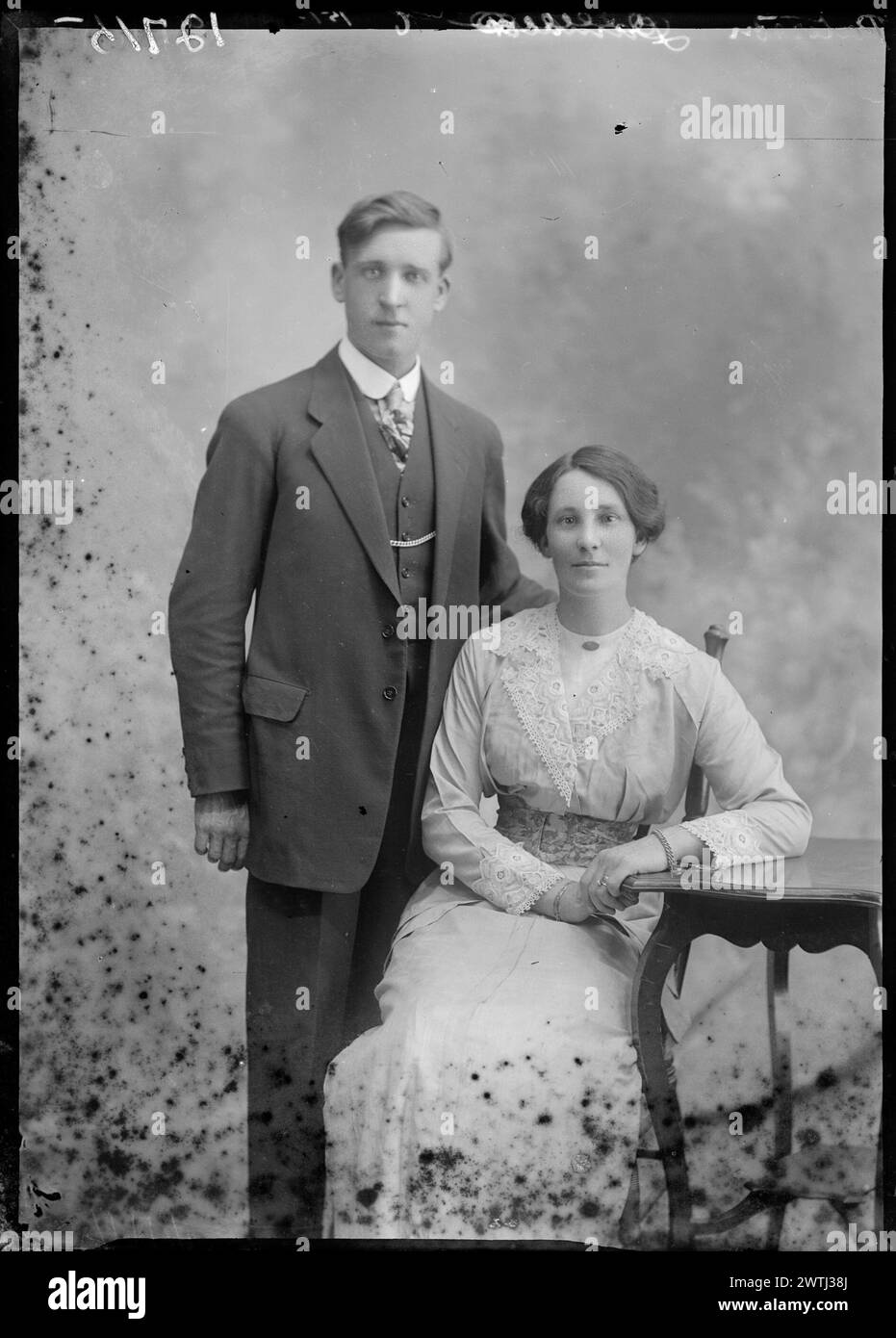 Paterson 6 15/- studio portraits, portraits, black-and-white negatives ...